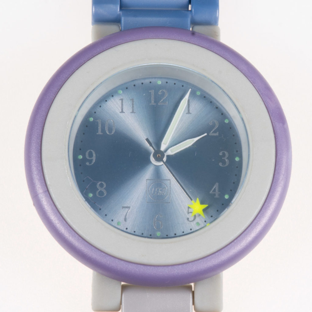 Rare LEGO watches with rare colors - The LEGO Minifigure Catalog
